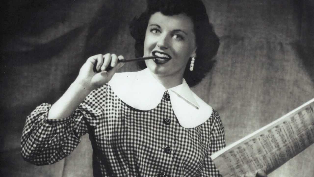 Lizbeth Webb: On such a Night As This - YouTube