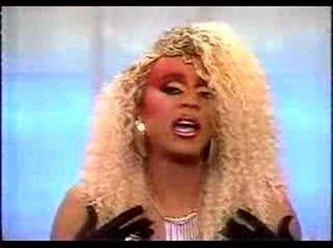 I was trying to find a busted picture of RuPaul : r/rupaulsdragrace
