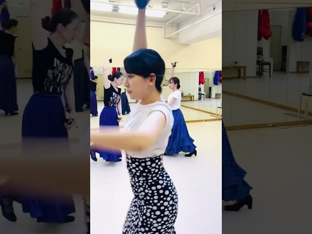 フラメンコスタジオ 体験見学受付中！詳細コメ欄へ #フラメンコ #フラメンコダンサー #フラメンコ教室 #フラメンコクラス #平富恵 #平富恵スペイン舞踊研究所 #flamenco # ...