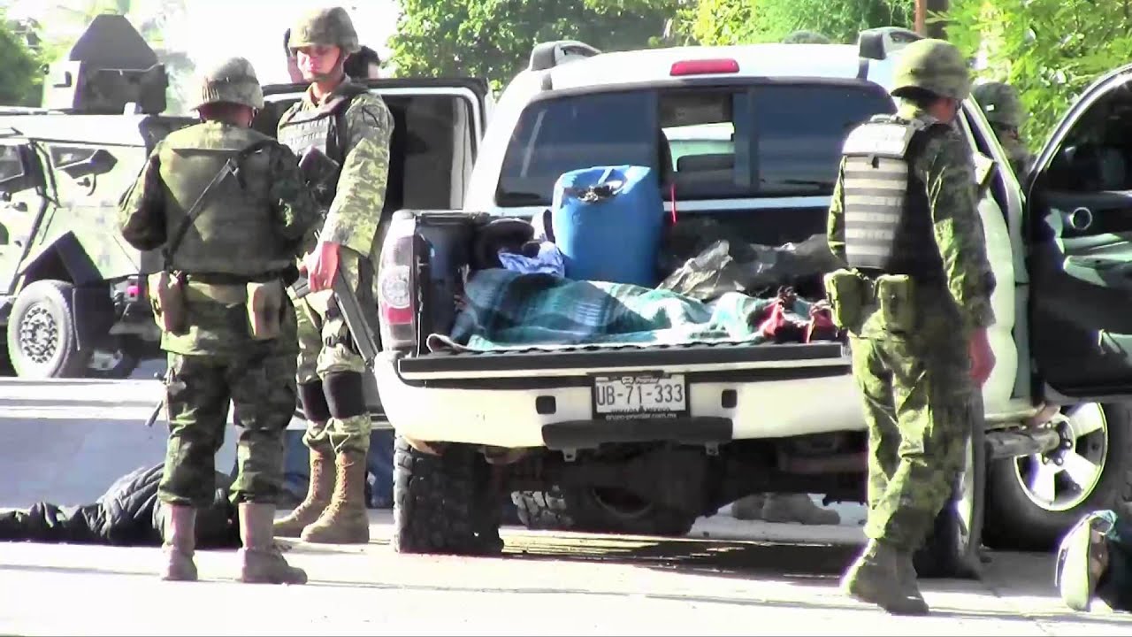 Tras Persecución Militares Detienen A Cinco Presuntos Sicarios Youtube