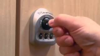 Master Lock® No. 3670 Multi-User Mechanical Lock for Left/Right Hinged ...